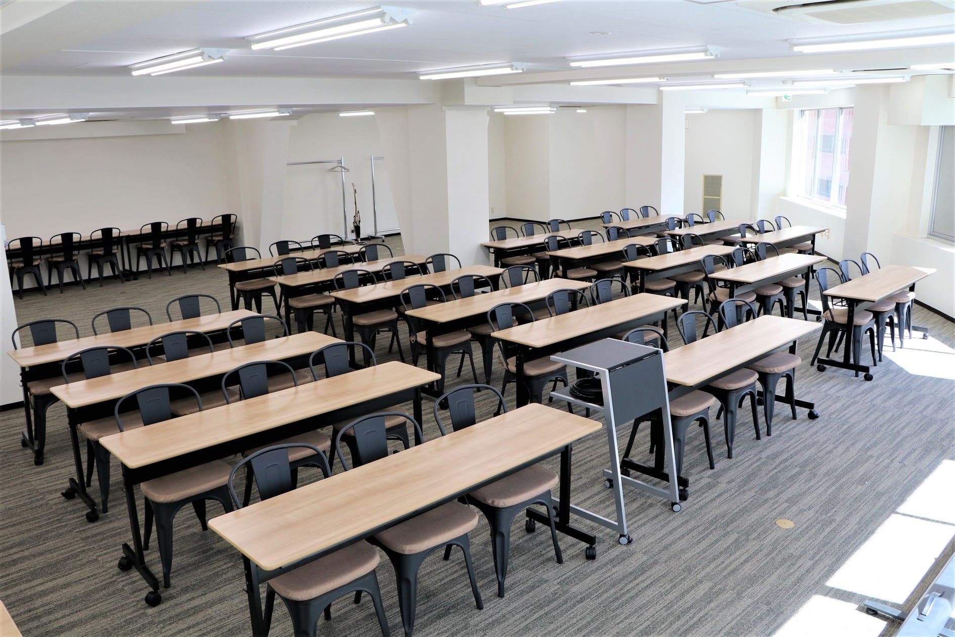 会議室【 蒲田駅 3分】オプション料金0円で設備・備品使い放題♪WiFi無料！清掃・消毒で衛生面も安心♥便利な駅近の写真10