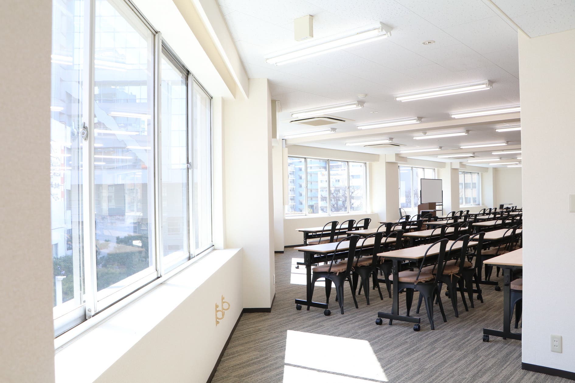 会議室【 蒲田駅 3分】オプション料金0円で設備・備品使い放題♪WiFi無料！清掃・消毒で衛生面も安心♥便利な駅近の写真11