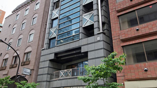 ⭐️【8名会議室A(2階)】⭐️新宿三丁目駅C8出口を出てすぐ!スタッフ常駐のため安心してご利用いただけます!✨Wi-Fi有りの写真4