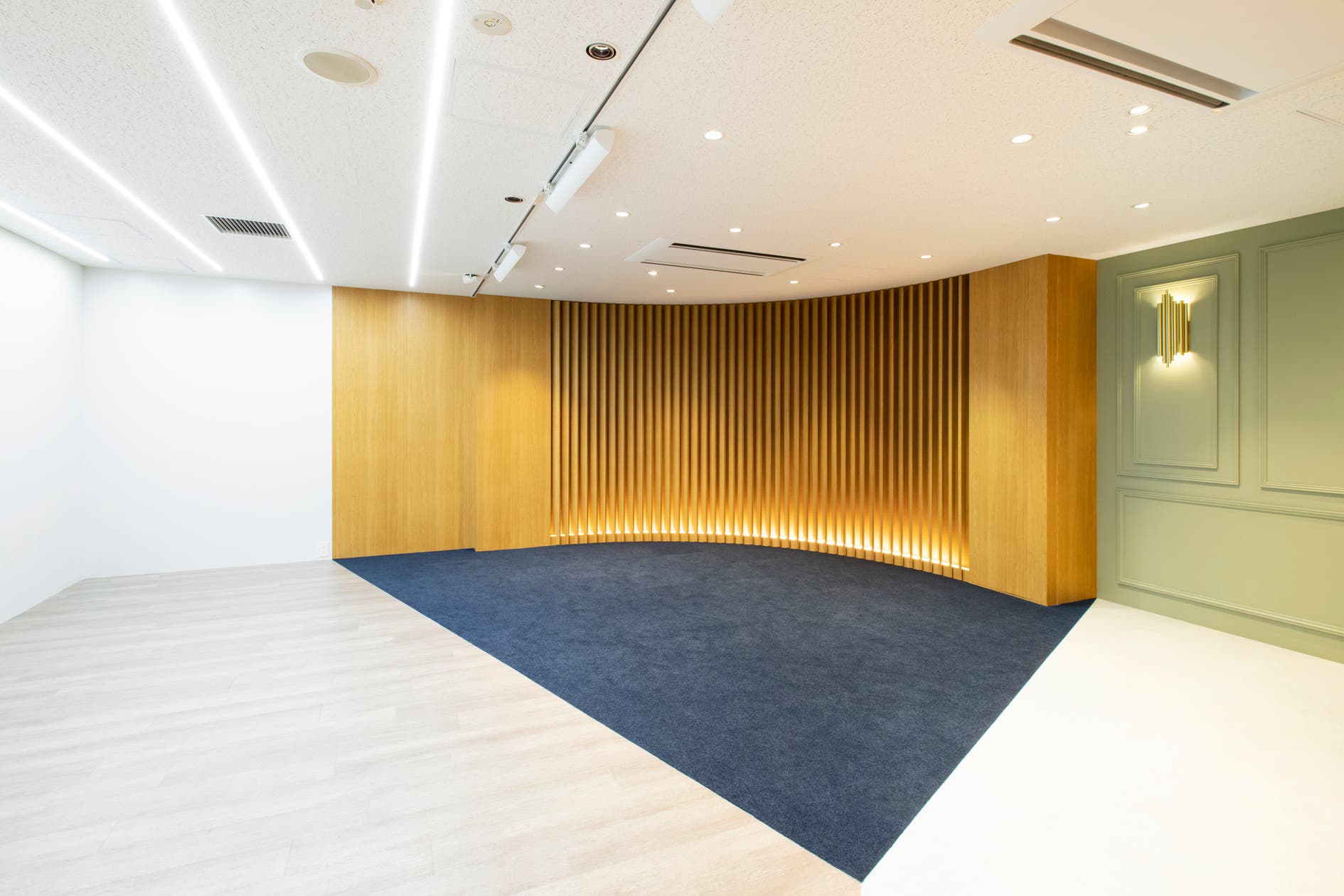 駅徒歩1分！配信や番組収録、インタビュー動画や対談撮影など様々な用途でご利用いただけます！グリーンバック合成も可能！の写真8