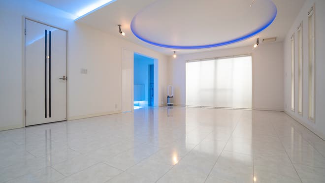 【上質空間】名古屋の熱田にOPEN!自然光で白壁白床の上品な空間・青色LEDで暗闇も雰囲気満点!空調万全!撮影・ヨガ・習い事などの写真6