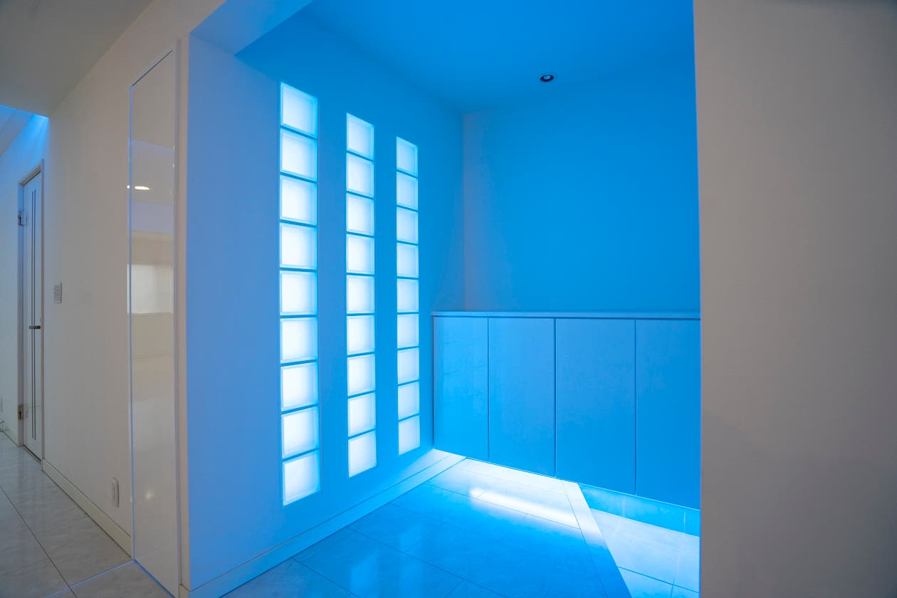 【上質空間】名古屋の熱田にOPEN！自然光で白壁白床の上品な空間・青色LEDで暗闇も雰囲気満点！空調万全！撮影・ヨガ・習い事などの写真15