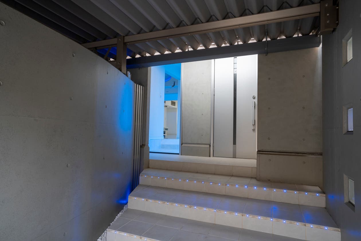 【上質空間】名古屋の熱田にOPEN！自然光で白壁白床の上品な空間・青色LEDで暗闇も雰囲気満点！空調万全！撮影・ヨガ・習い事などの写真29