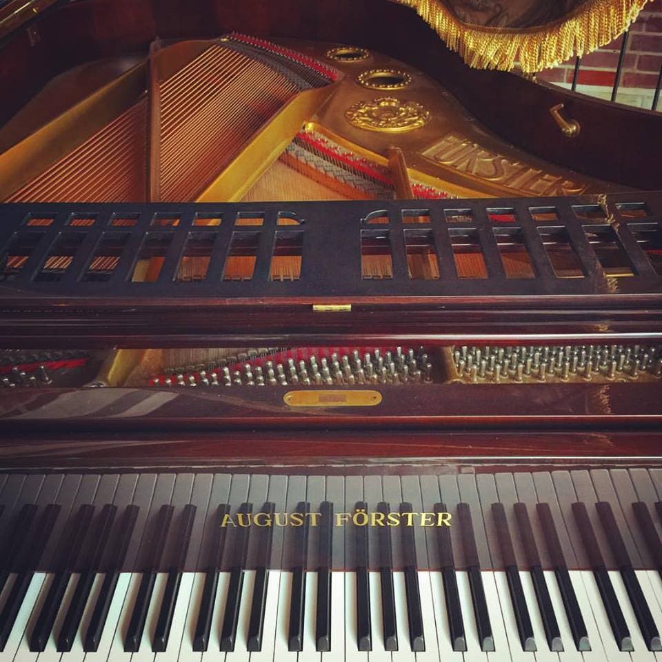 アンティークトイピアノやグランドピアノのあるミュージックスタジオ。リハーサルや撮影に。の写真9