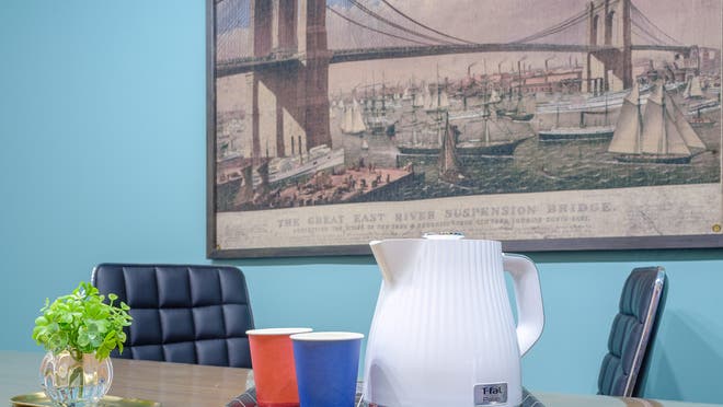 【BLUE eeSa】ブルーイーサ 新宿1分/D5番/新宿西口20秒 /Web会議/ボードゲーム/YouTube撮影/TV観戦の写真22