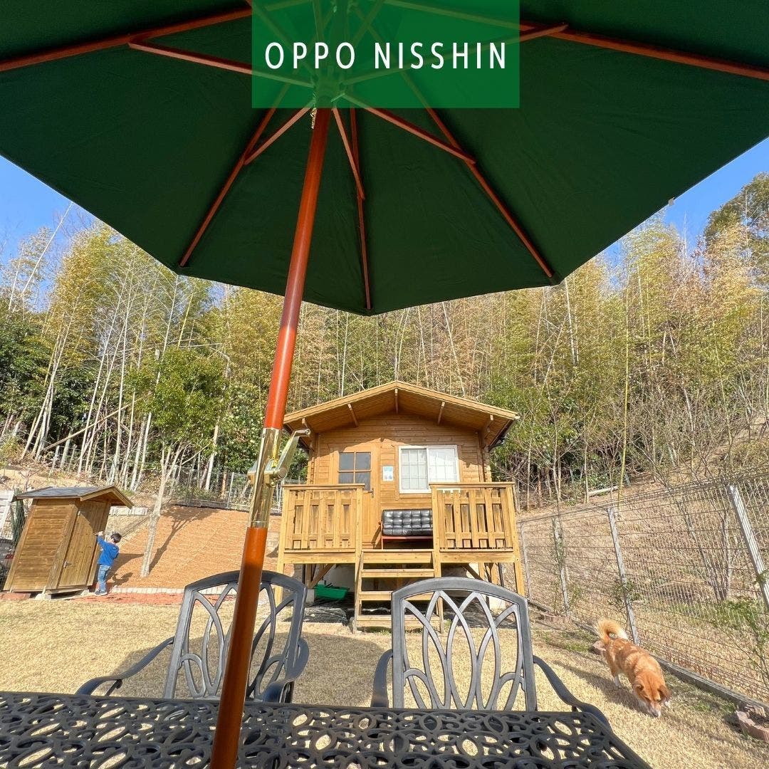 ★ワンちゃんも大喜び★完全貸切60坪で広々！貸切ドッグラン＆6畳ログハウスの写真1