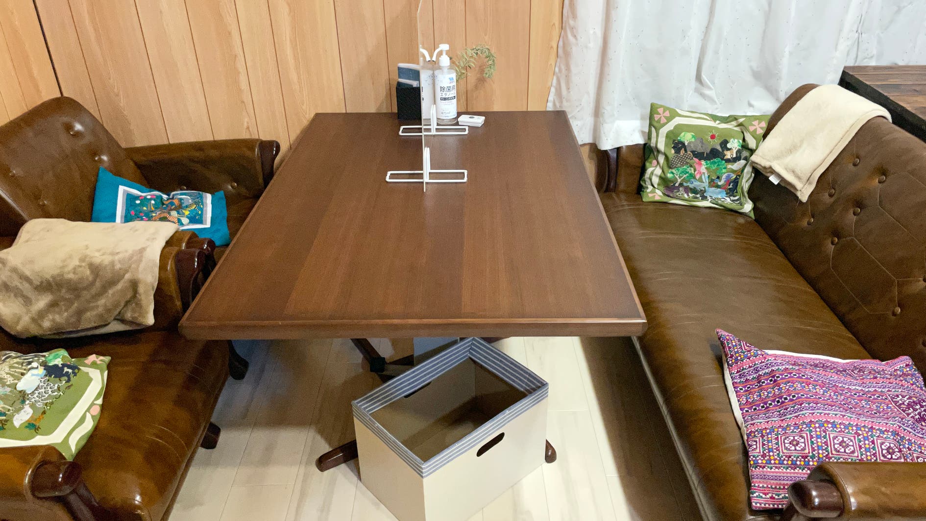 【飲食持ち込み可！】森の部屋　高速WIFI　多目的　撮影にも　クッションフロアーで広々空間 テーブル椅子席（座卓:応相談）の写真11