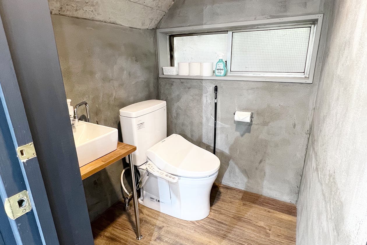 バリエーション多数📸白壁//アーチ窓//駅から3分の駅近撮影スタジオ【スタジオパティオ早稲田】の写真27