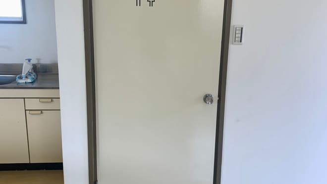 トイレ完備!敷地内に駐車スペース有!約60㎡の広々空間!の写真8