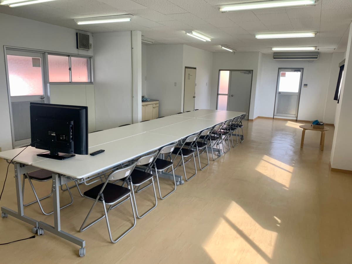 トイレ完備！敷地内に駐車スペース有！約60㎡の広々空間！の写真6