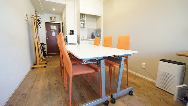 <鶴見駅前スペースLand410>完全個室✨24時間営業!モニター/光回線!撮影/動画配信の写真2