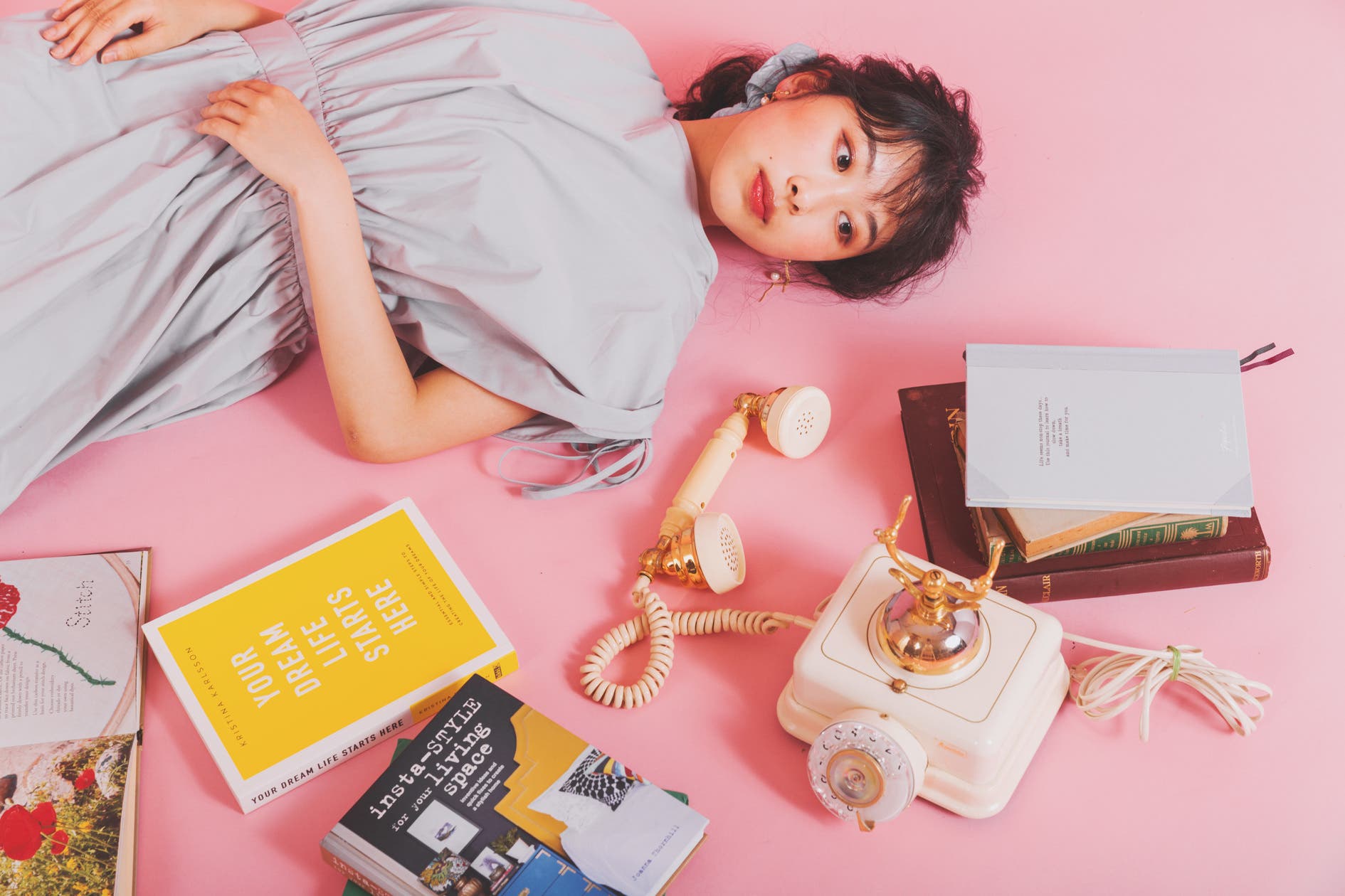 新宿駅近/23畳/3面採光/無料機材豊富✨【SOALA】広い南向の自然光スペース/ロケ撮影・配信/YouTube/コスプレの写真25