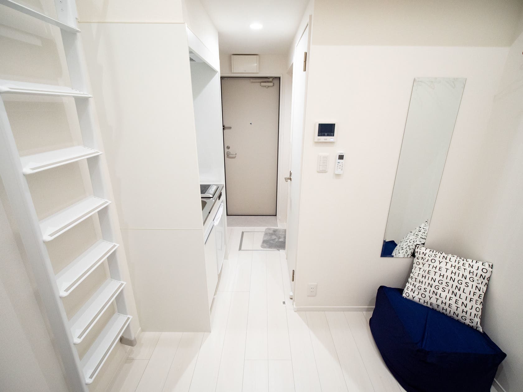 【G2】池袋エリアの新築アパートのワークスペースレンタル！/固定WIFI有/デスク・チェアー・テレビ等あり！の写真5