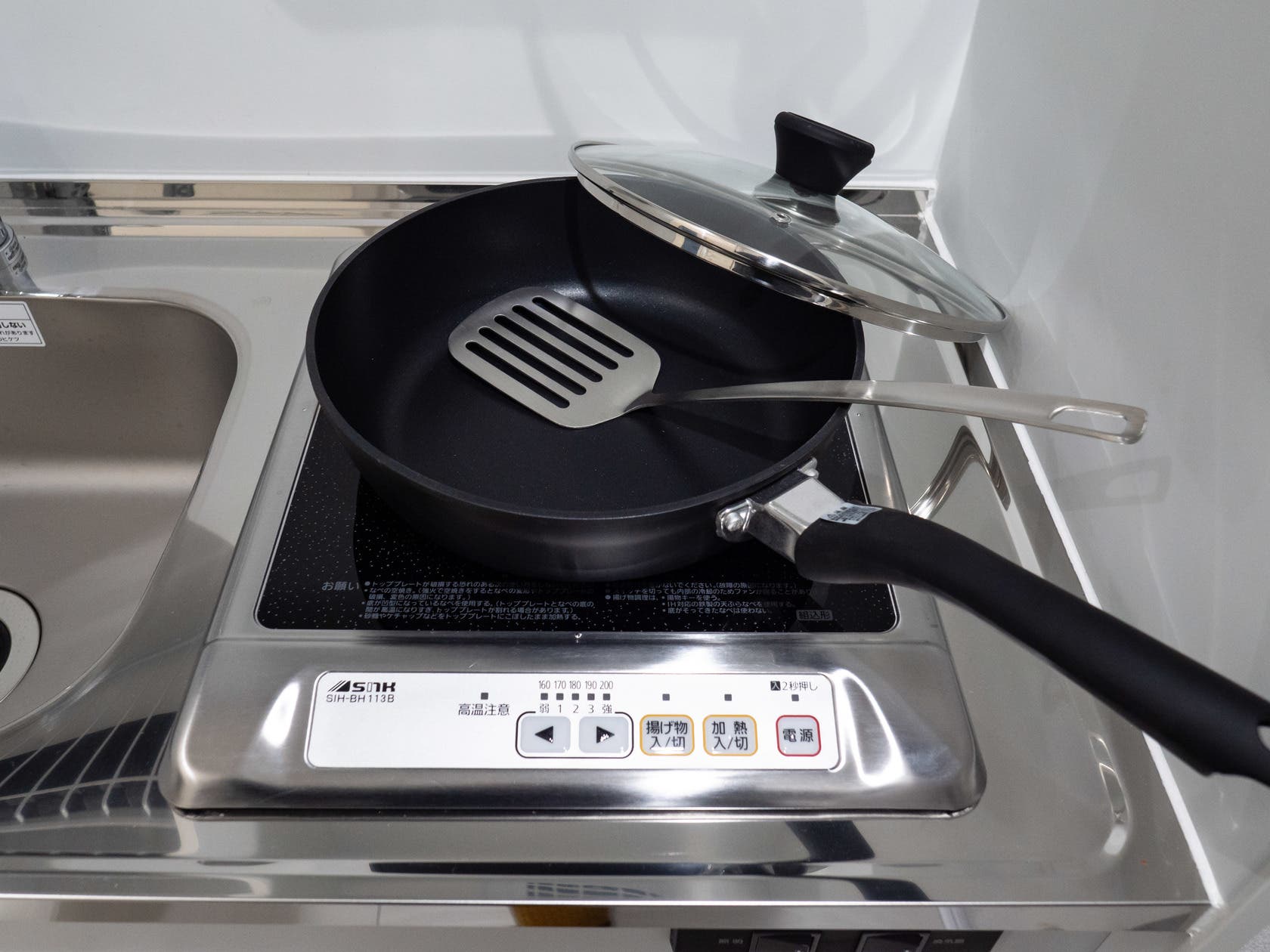 【G2】池袋エリアの新築アパートのワークスペースレンタル！/固定WIFI有/デスク・チェアー・テレビ等あり！の写真12