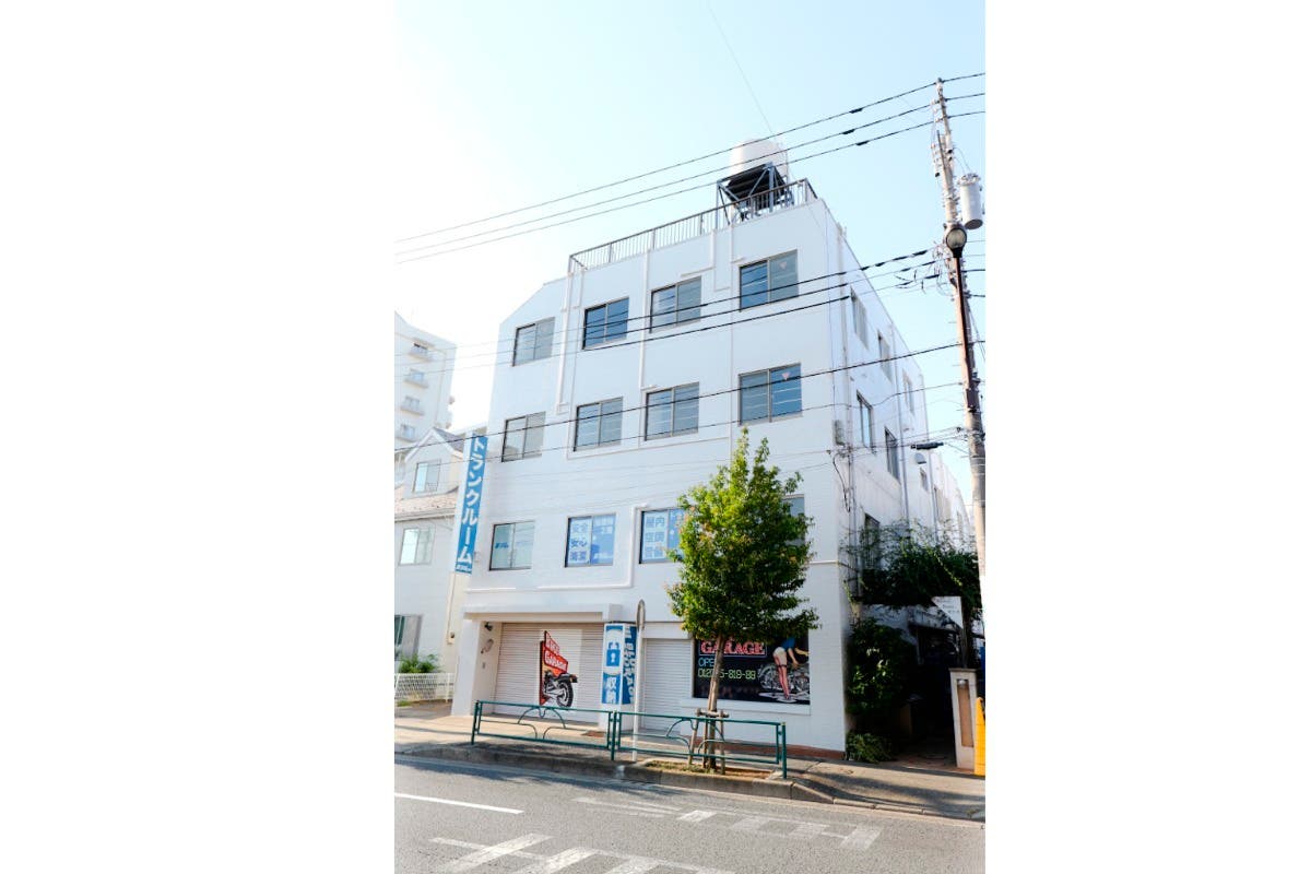 ライブ配信/テレワーク/Web会議/無料Wi－Fi完備/撮影用リングライト有/完全個室/2人掛けソファー【305号室】の写真11