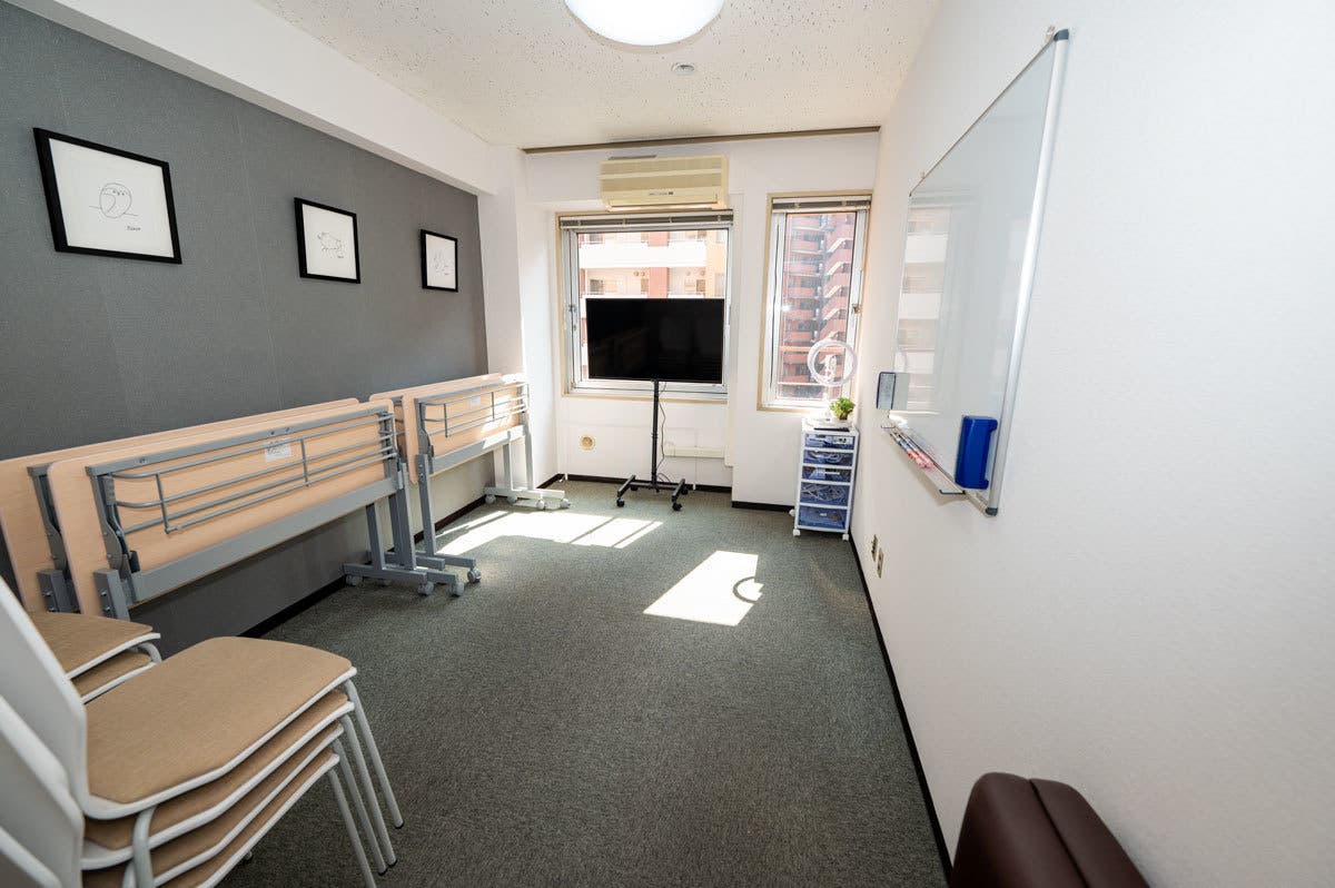 完全個室・Wi-Fi６あり【横浜駅徒歩３分】きれいなスペースで快適なテレワーク・会議ができる！の写真8