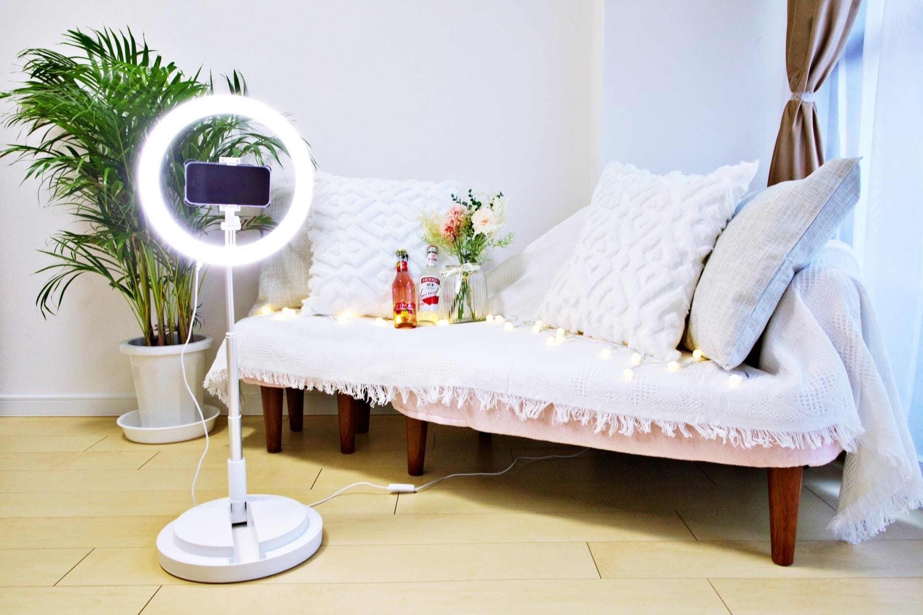 クリスマスツリー装飾中🎄歓送迎会｜パーティー・会議・作業｜大画面TV📺｜高速Wi-Fi📶｜YouTube🎥_419の写真9