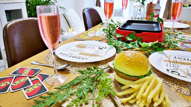 クリスマスツリー装飾中🎄歓送迎会|パーティー・会議・作業|大画面TV📺|高速Wi-Fi📶|YouTube🎥_419の写真17