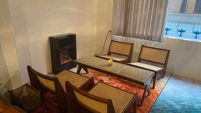 赤坂見附駅徒歩2分のシーシャカフェ&バーの写真5