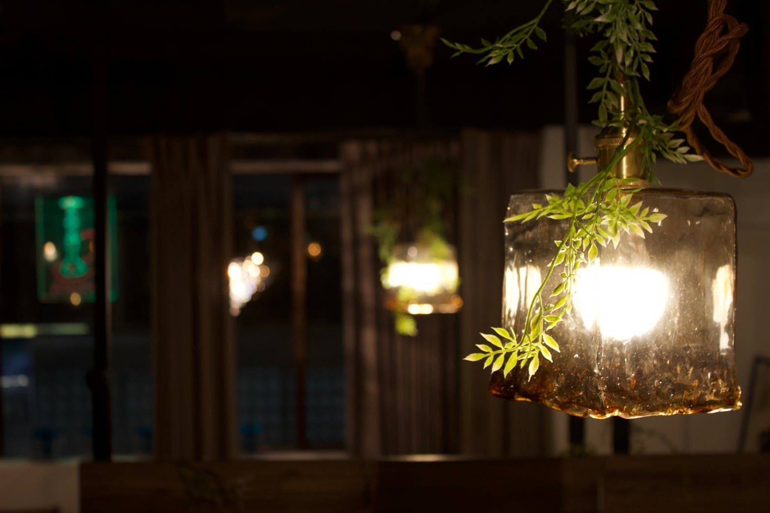 赤坂見附駅徒歩2分のシーシャカフェ＆バーの写真7