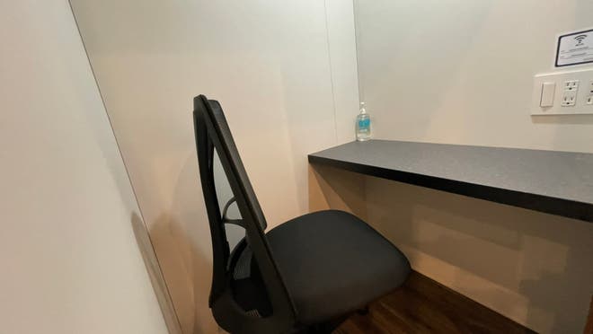 <RemoteworkBOX 勉強カフェ 溝の口スタジオ店【No.1】>完全個室⭐️Wi-Fi無料!テレワーク/Zoom/自習の写真2