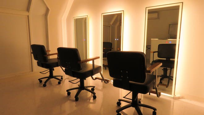 【原宿駅徒歩3分】竹下通り至近!自分だけのヘアメイクサロンを実現! Youtube撮影OK! ロケ撮影控え室に!面貸しの写真23