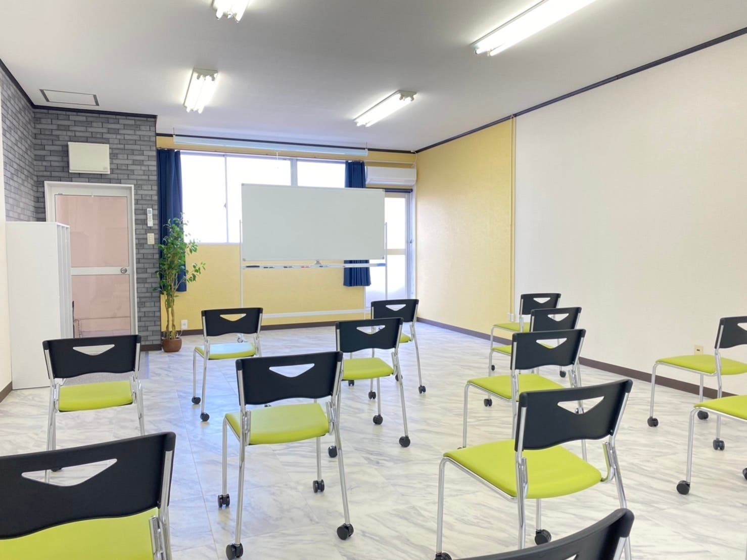 福山駅 大黒町 貸会議室の写真11