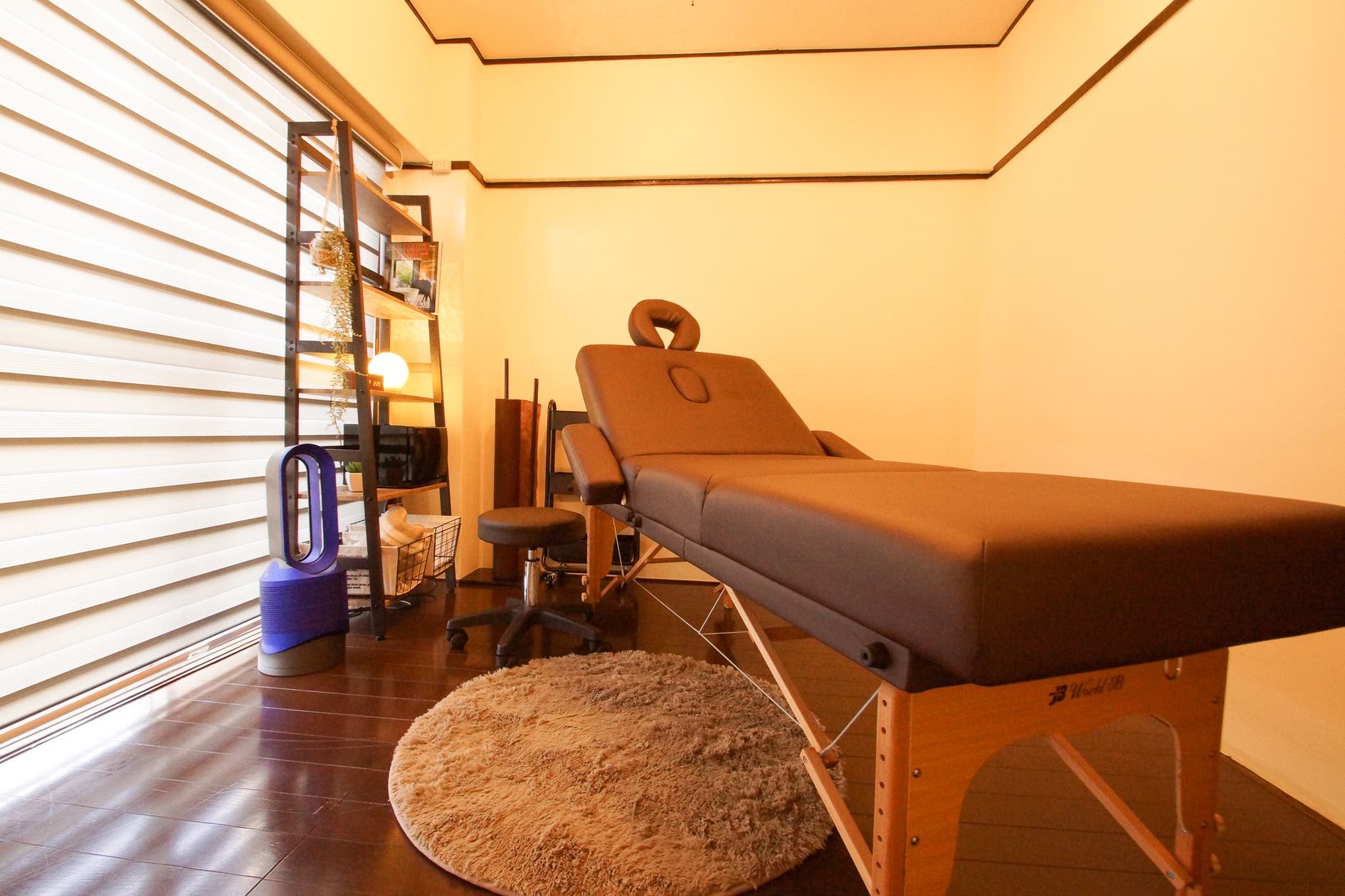 【栃木県佐野市で人気No.1✨️】エステ・整体・カウンセリングに最適なシェアサロン丨1時間から利用可能🌿丨当日予約もOK⏰️の写真1