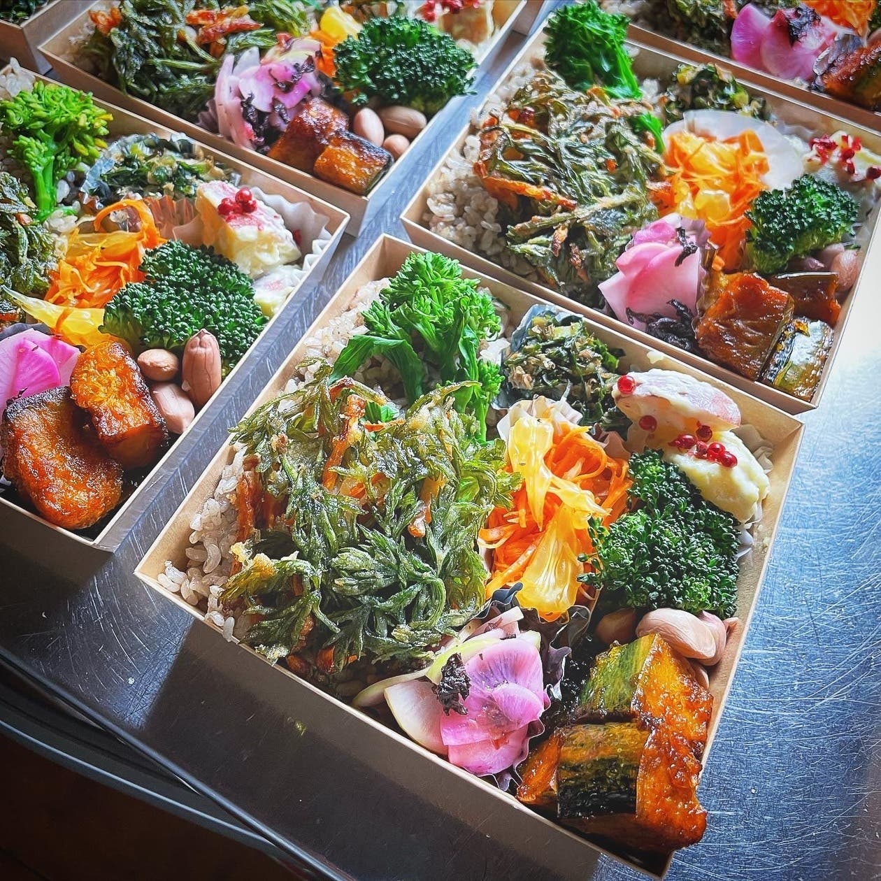 ケータリング：自然栽培野菜のヴィーガン弁当（テイクアウトOK）の画像2