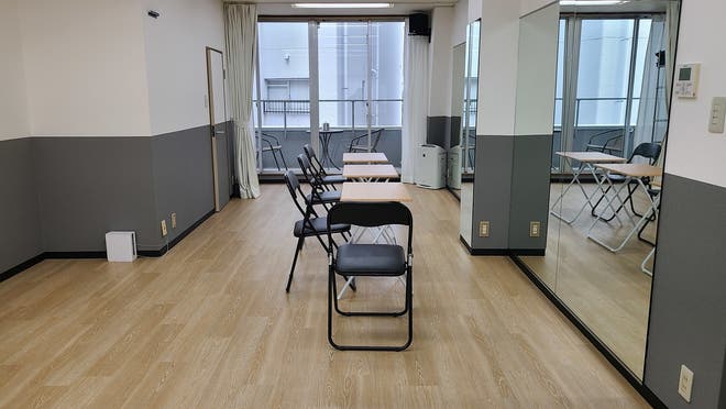 【麻布十番徒歩4分・六本木徒歩8分】【3F】換気・日当り良好/ウォーキング・ヨガ・撮影に人気/大型ミラー・移動式ミラー設置の写真21