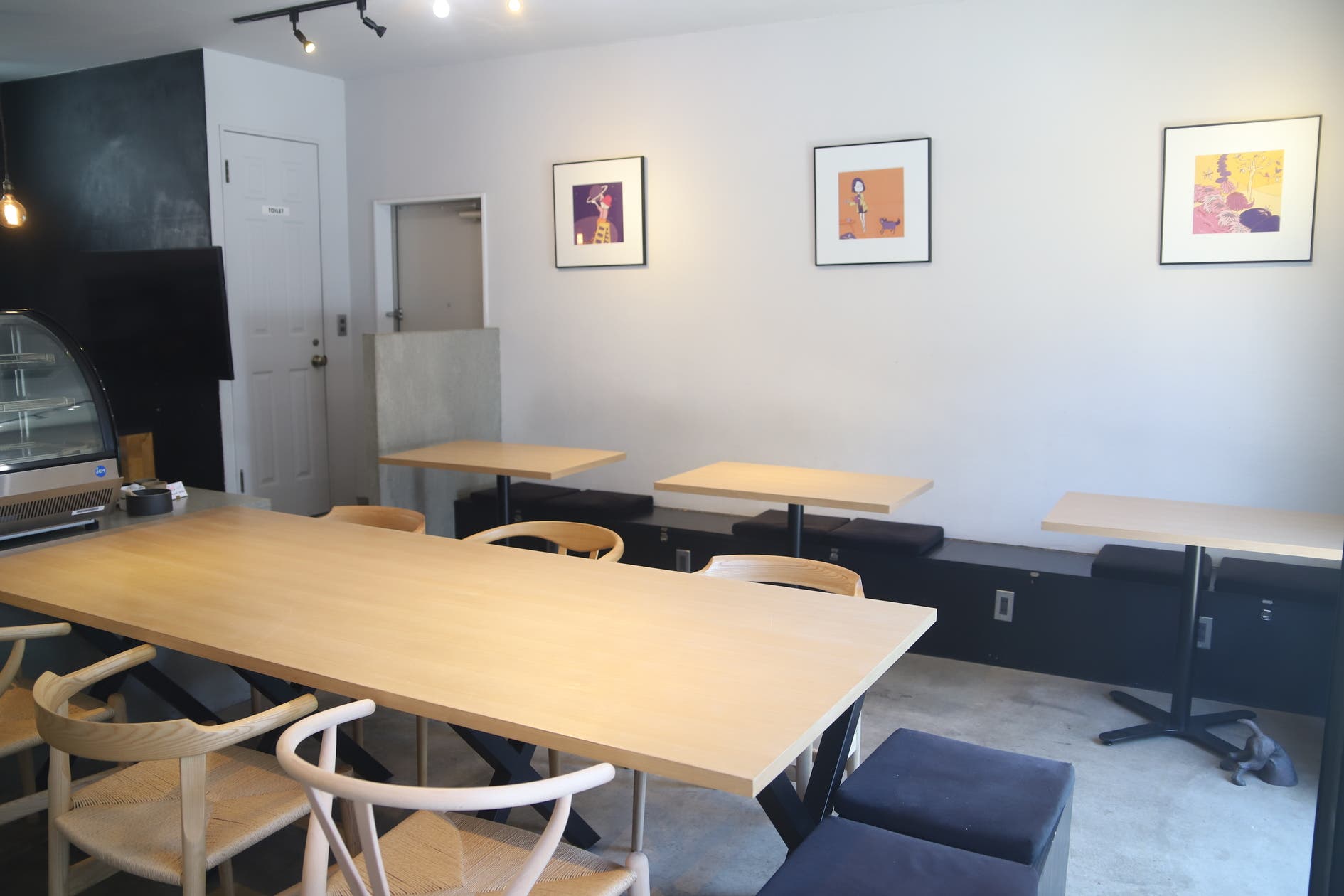 三軒茶屋の白を基調としたおしゃれなカフェを貸し切りでの写真4