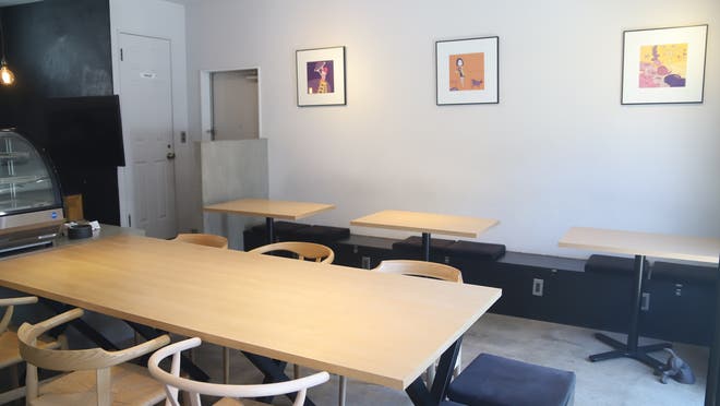 三軒茶屋の白を基調としたおしゃれなカフェを貸し切りでの写真4