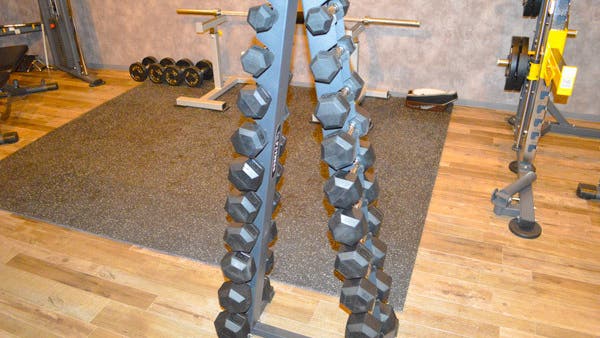 【愛知県最大級】完全個室の広々と綺麗でマシン豊富のワンランク上を行くジム。駐車場2台完備(名古屋市中村区)の写真11