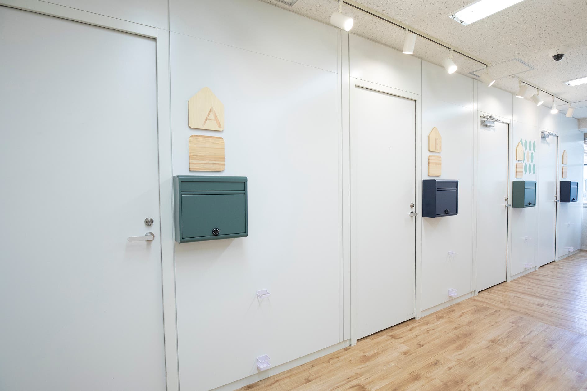 4F_完全個室A 大門から徒歩1分！コワーキングスペースの写真4