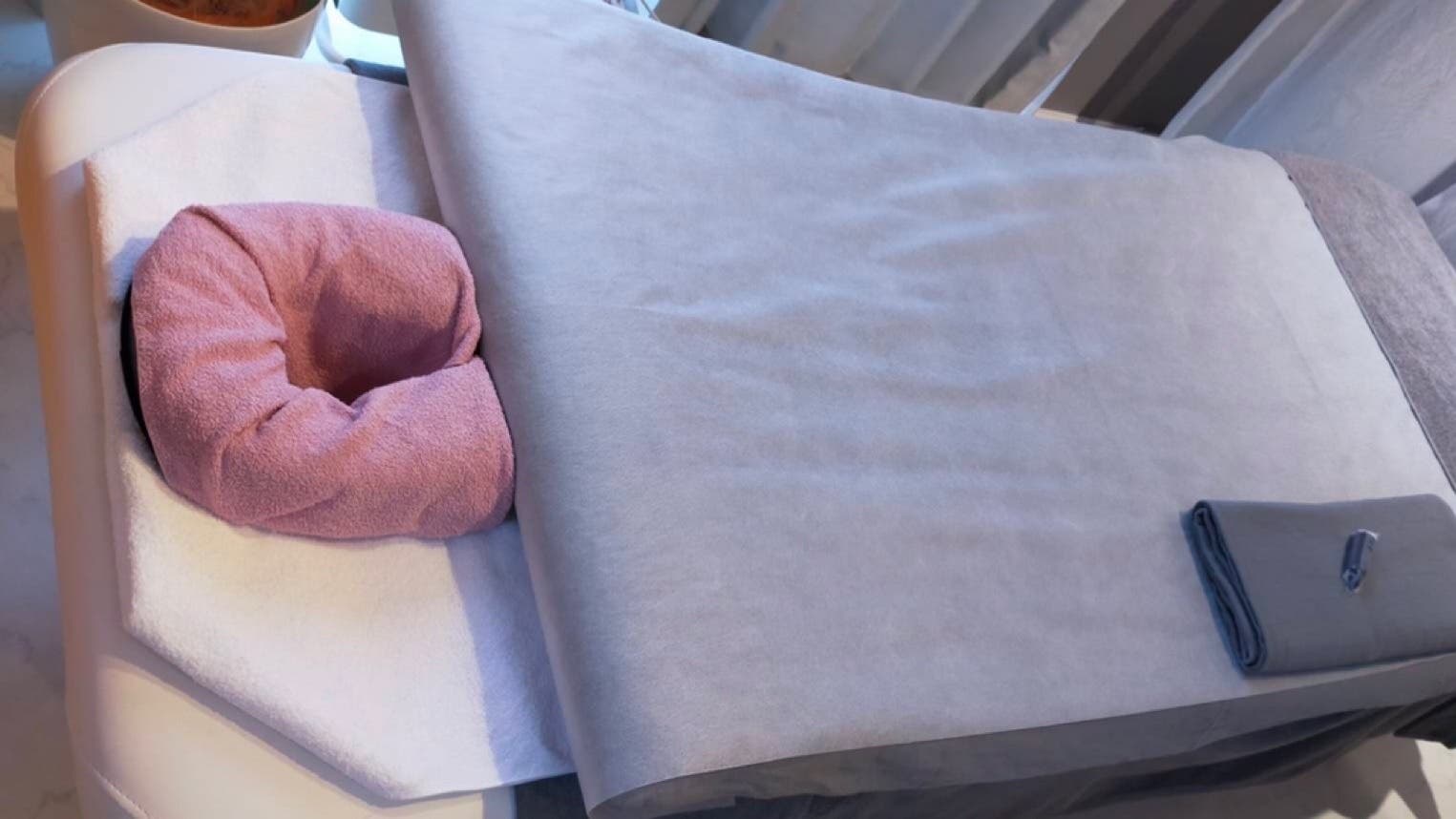 ベッドセット一式（オイル施術用）の画像1