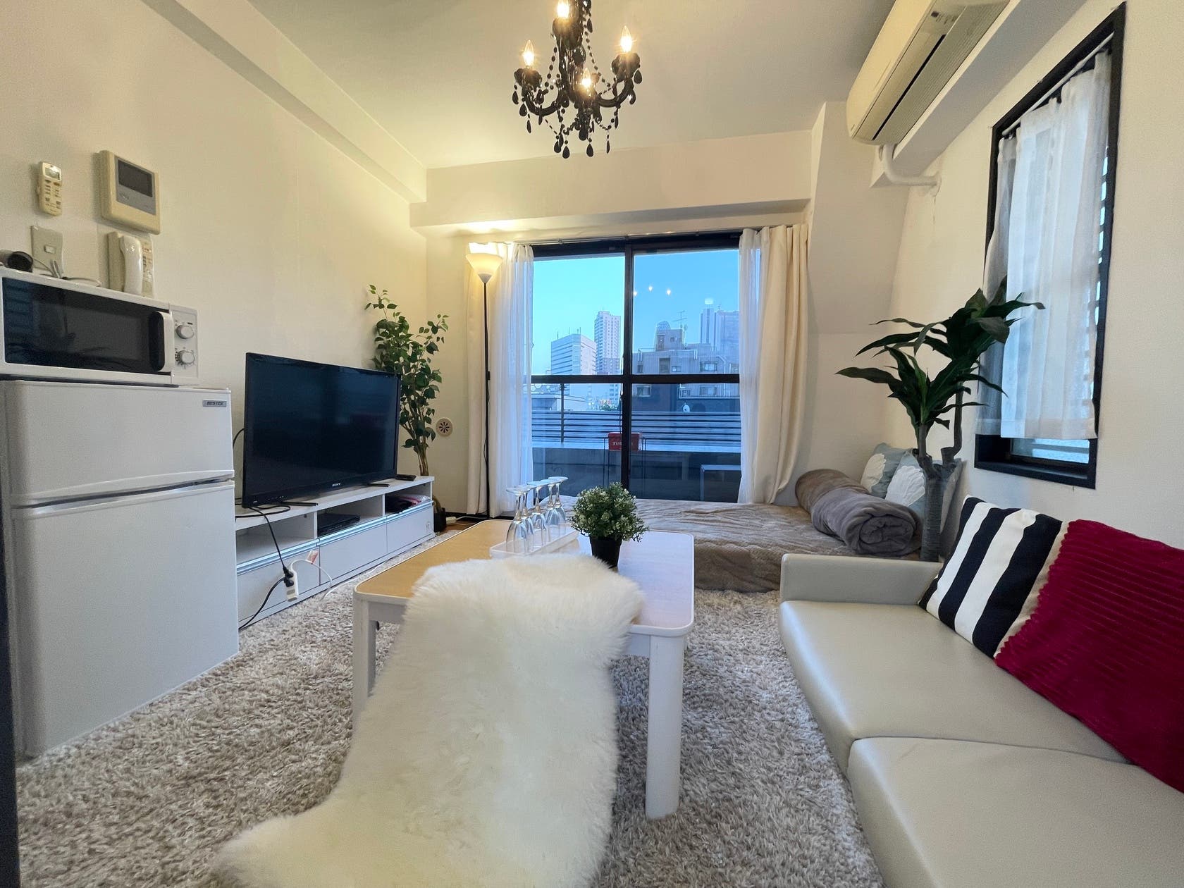 新大久保駅徒歩1分★60インチ大型📺24H⏰女子会，飲み会⭐️ 撮影🎥映画鑑賞の写真7