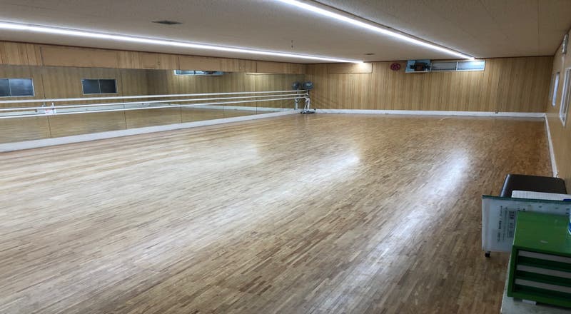 四条駅より徒歩６分の好立地！各種カルチャー教室やレッスンに最適！