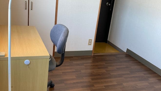 501号です。女性専用です。個室利用で学習、リモートワーク、創作活動が出来ます。の写真3