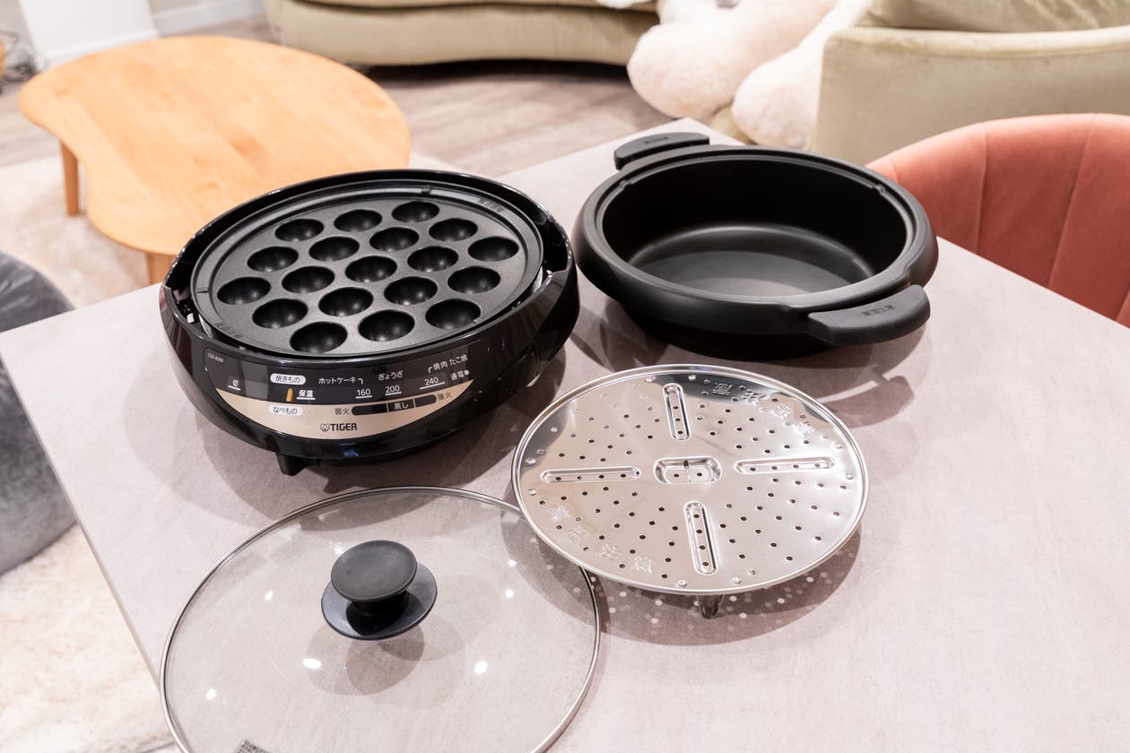 ホットプレート深鍋、たこ焼き器（タイガー　CQGーB３００）の画像1