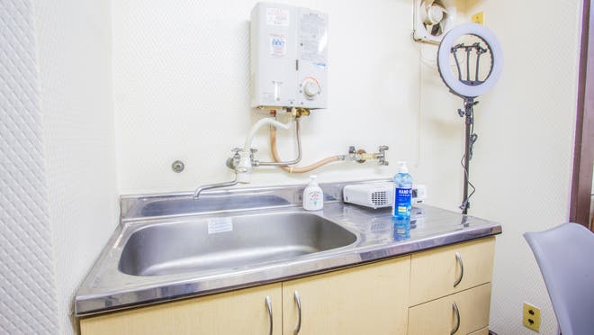 栄駅地下1番出口徒歩2分/最大12名/光回線無料Wifi/プロジェクター&スクリーン/スマホ撮影用ライトの写真8