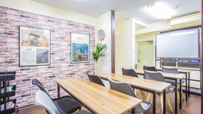 栄駅地下1番出口徒歩2分/最大12名/光回線無料Wifi/プロジェクター&スクリーン/スマホ撮影用ライトの写真9