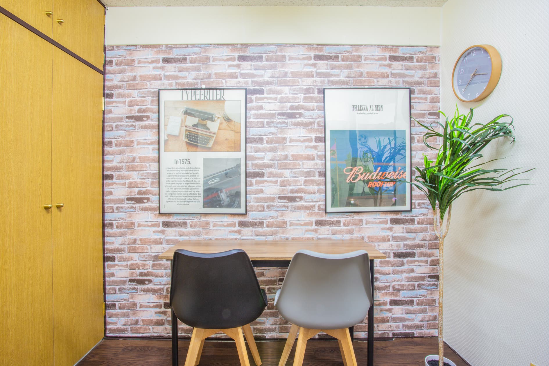 栄駅地下1番出口徒歩2分/最大12名/光回線無料Wifi/プロジェクター＆スクリーン/スマホ撮影用ライトの写真12