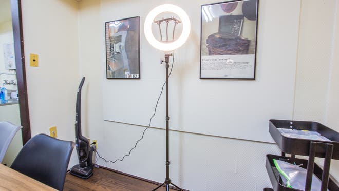 栄駅地下1番出口徒歩2分/最大12名/光回線無料Wifi/プロジェクター&スクリーン/スマホ撮影用ライトの写真17