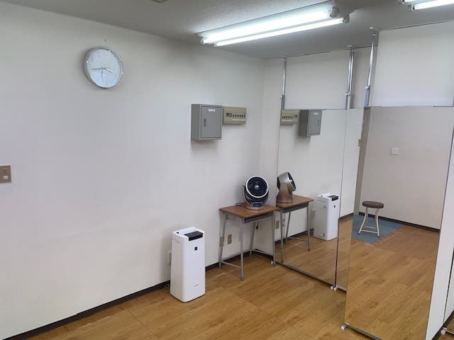 【JR沼津駅から徒歩4分】ダンスができるレンタルスタジオ｜26㎡スペース｜大型鏡・高速Wi-Fi完備｜24時間営業中！の写真7