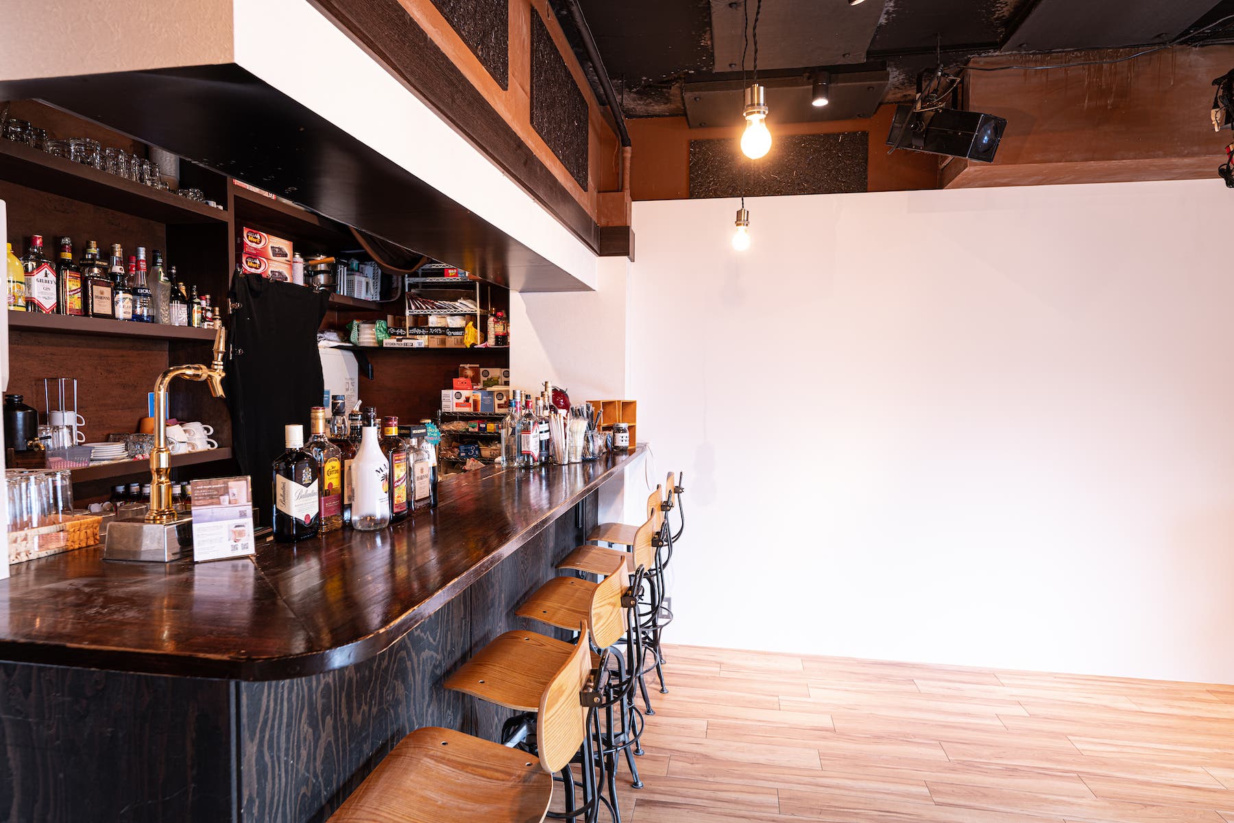 【渋谷・代官山】防音設備でライブイベントOK！木の質感が優しいお洒落なスペース。ライブ・撮影・配信などにオススメです！の写真13