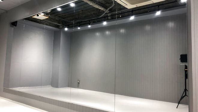 ベストホスト運営✨Tiktok撮影に最適なレンタルスペース・ダンススタジオ!フィットネス/動画撮影【2F】ベースカラー:グレーの写真6