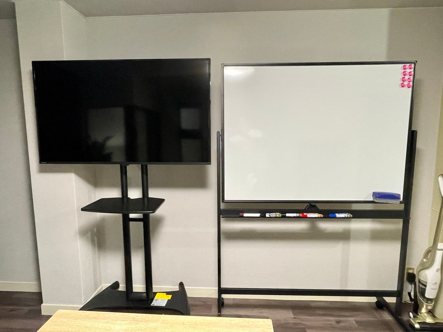 【New Open】京都駅徒歩4分 超高速Nuro光Wi-Fi・50インチモニタ・ウォータースタンド・空間除菌型空気清浄機完備!の写真8