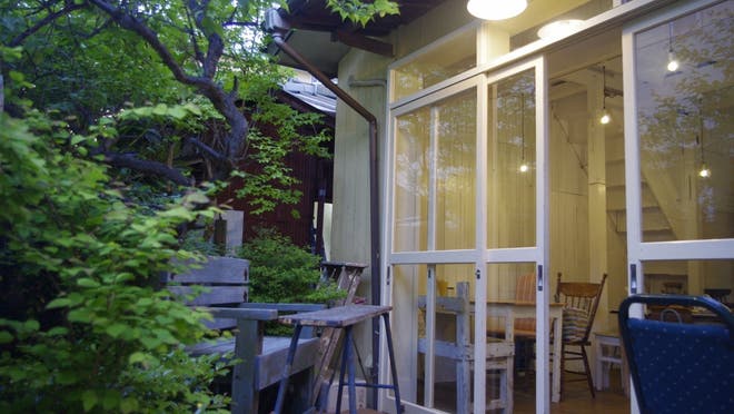 フォトジェニックな一軒家カフェ、3つの異なるテイストの部屋、異国情緒、食事付きも可、スペース貸しも可。の写真1