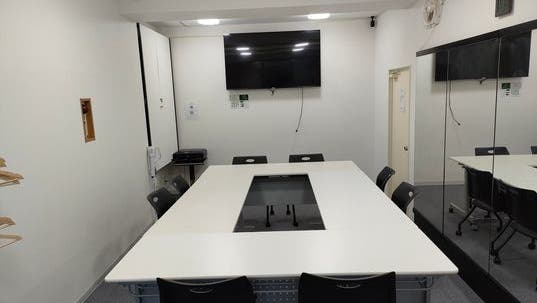 東神奈川駅徒歩8分・印刷無料(L判光沢紙・A4普通紙)・ダンス・DVD・カラオケ・24時間可 1階店。の写真7