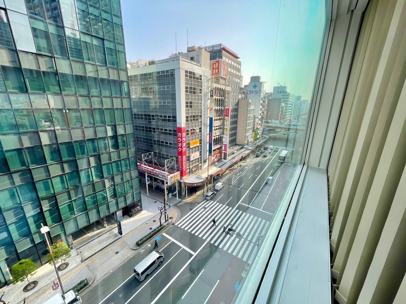 【梅田会議室】Osaka Metro東梅田駅から徒歩1分！20人収容可・交流会・セミナー・ワークショップに便利な大部屋の写真7